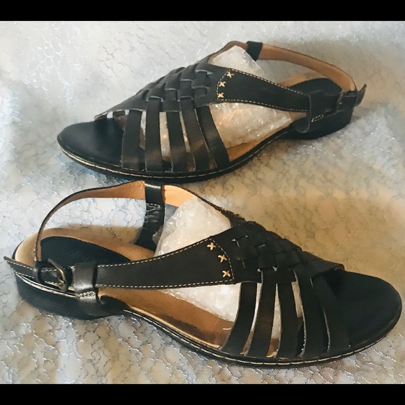 Softspots | Shoes | Softspots Black Leather Sandals Size 95ww | Poshmark